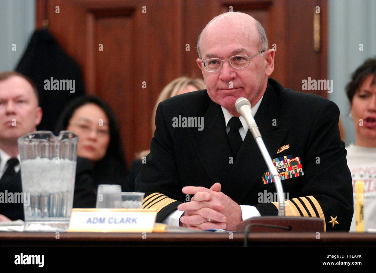 Chief naval operations admiral vern hi-res stock photography and images ...