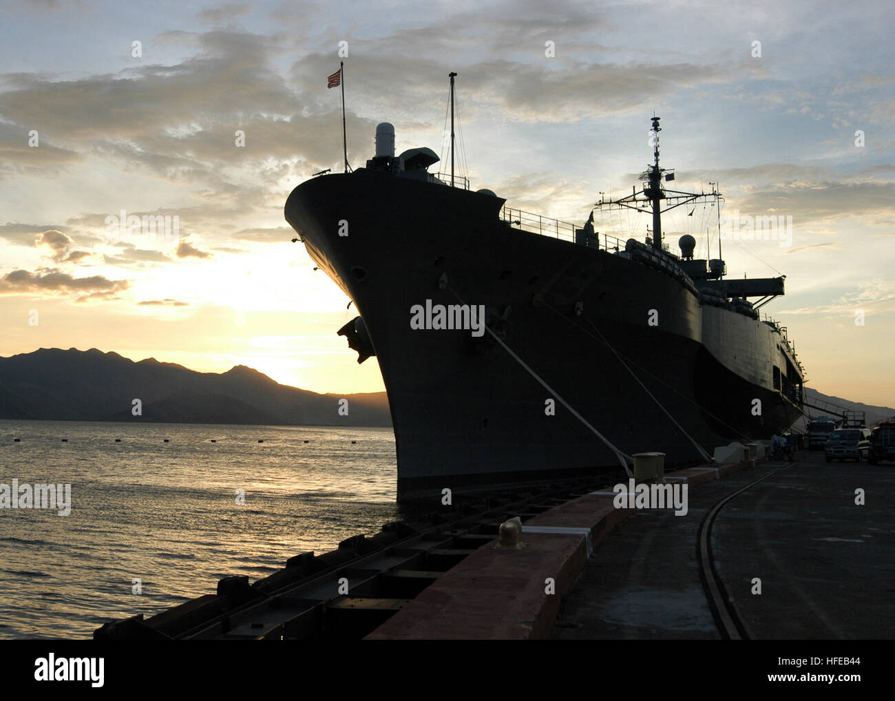 050318-N-8955H-016 Subic Bay Freeport Zone, Republic of the Philippines ...