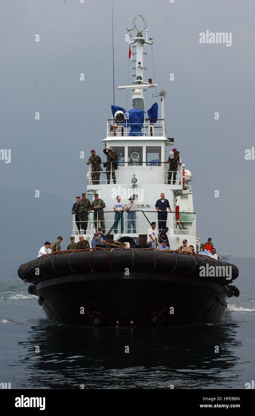 Earthquake tugboat hi-res stock photography and images - Alamy