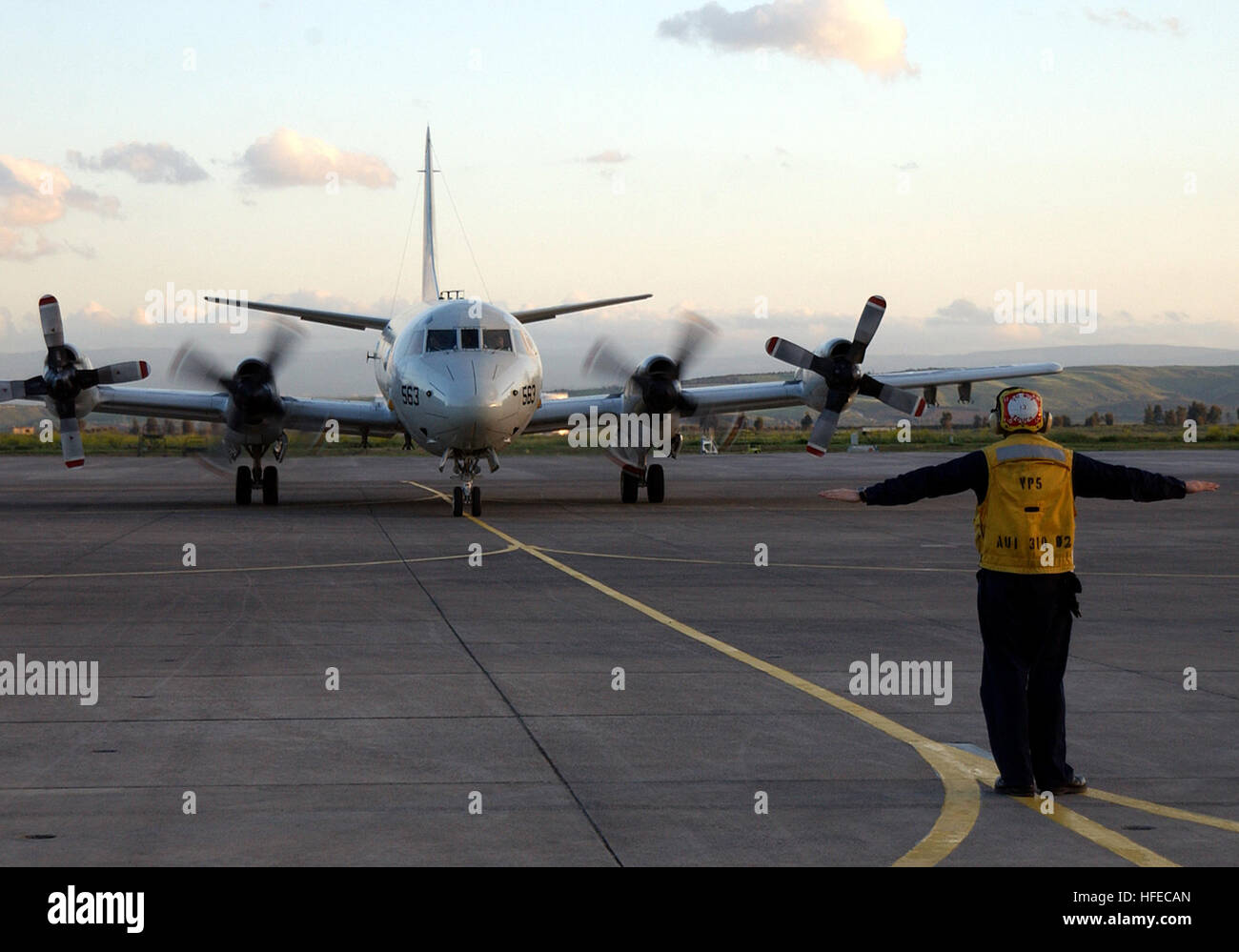 Mad foxes of patrol squadron five vp 5 hi-res stock photography and ...