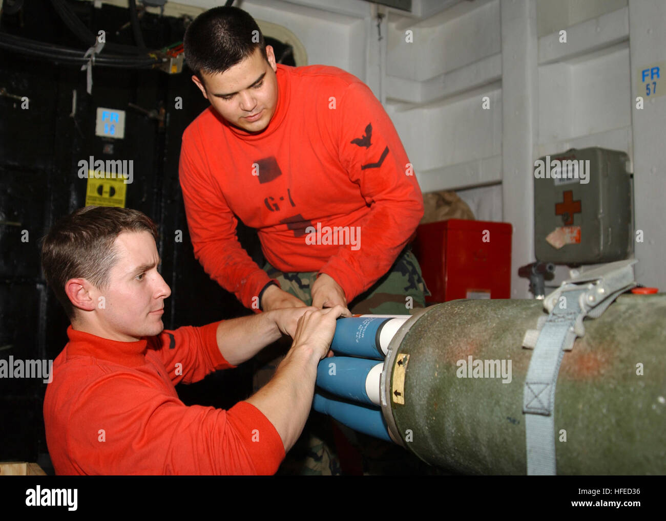 3 5 inch rocket hi-res stock photography and images - Alamy