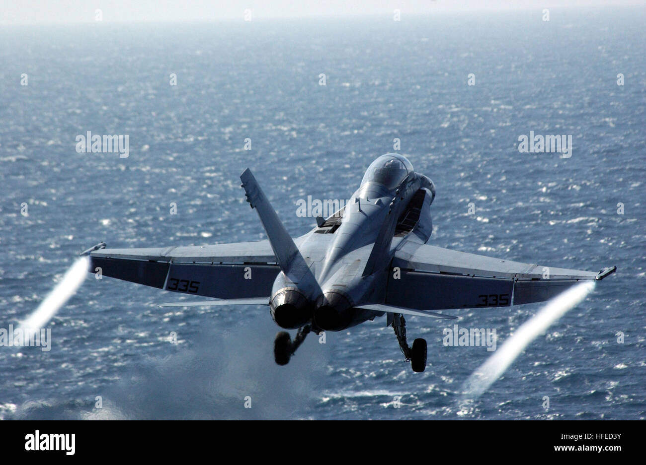 050516-N-8148A-100 Pacific Ocean (May 16, 2005) - An F/A-18C Hornet ...