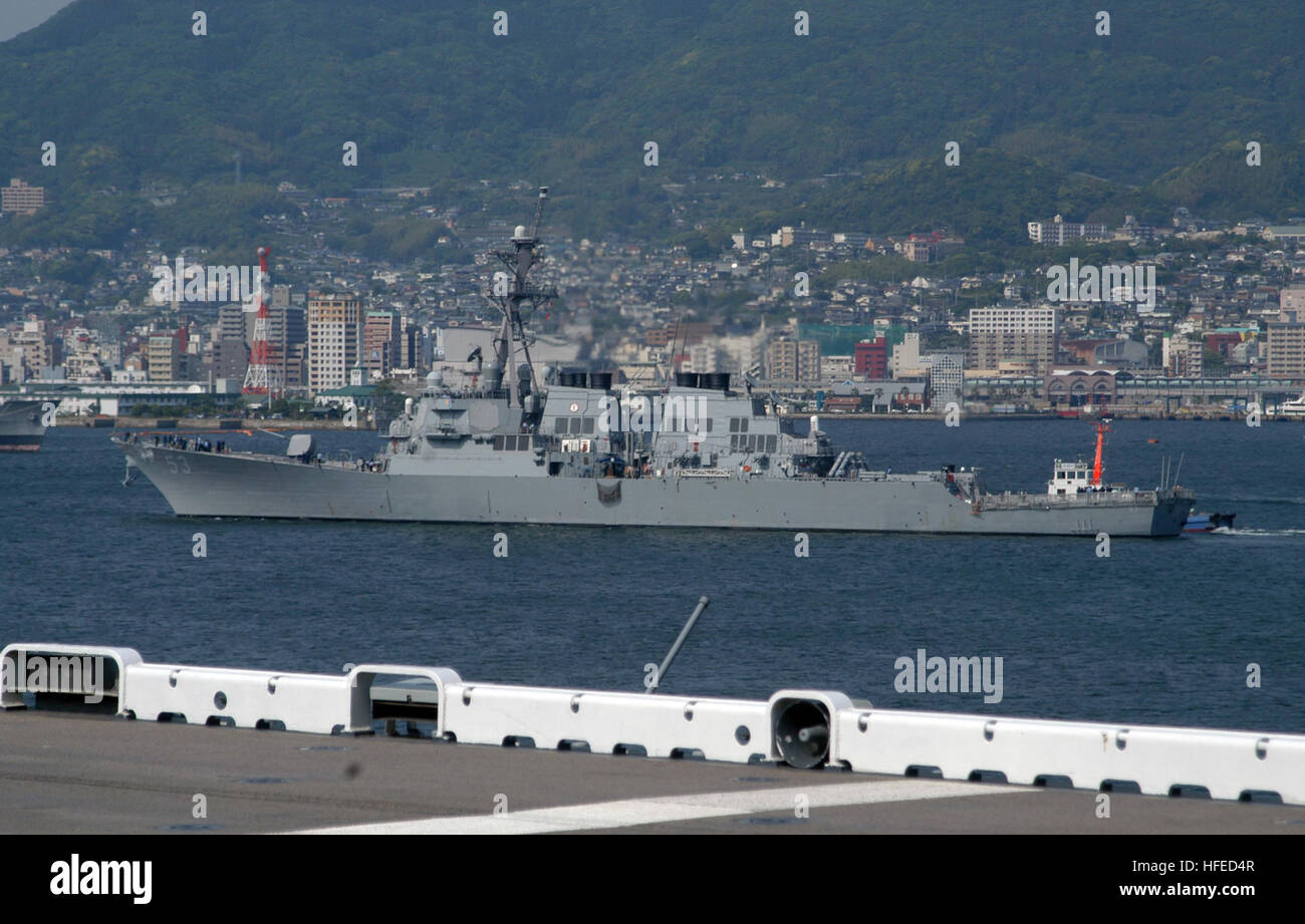 050517-N-2385R-071 Sasebo, Japan (May 17, 2005) Ð The guided missile ...