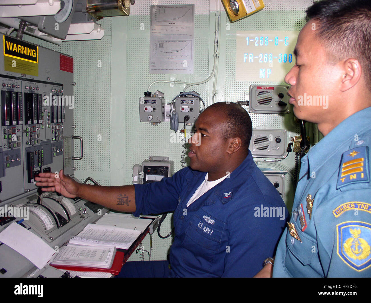 Seacat missile system hi-res stock photography and images - Alamy