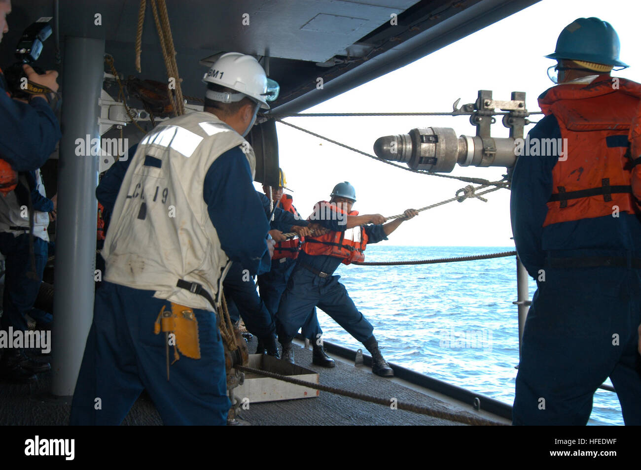 050602-N-4702D-052 Tasman Sea (June 2, 2005) - Boatswain's Mate 2nd ...