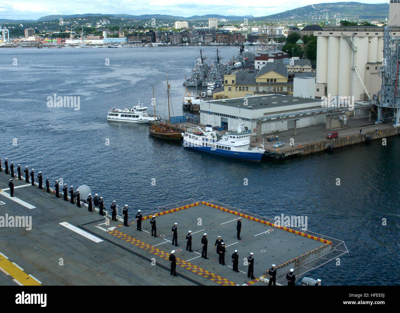050606-N-6920A-001 Oslo, Norway (June 06, 2005) - Sailors stationed ...