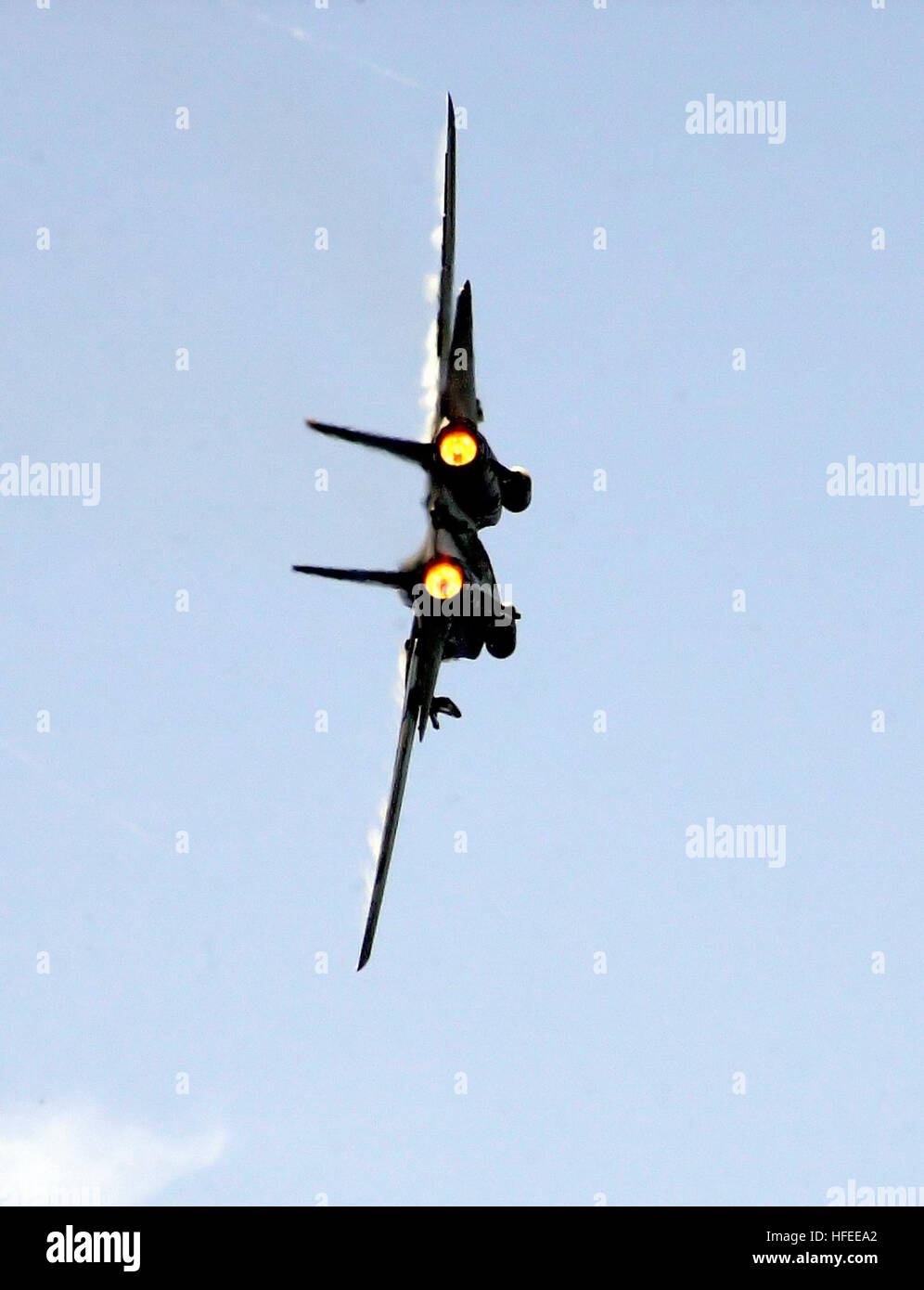 US Navy 030513-N-0295M-017 Tomcat makes a high-speed turn in full ...