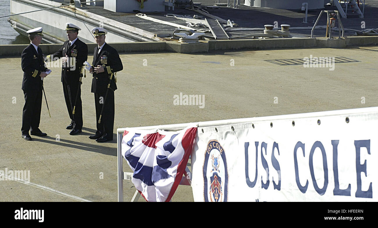 030110-N-8837H-0025 Aboard USS Cole (DDG 67) Jan. 10, 2003 -- Commander ...