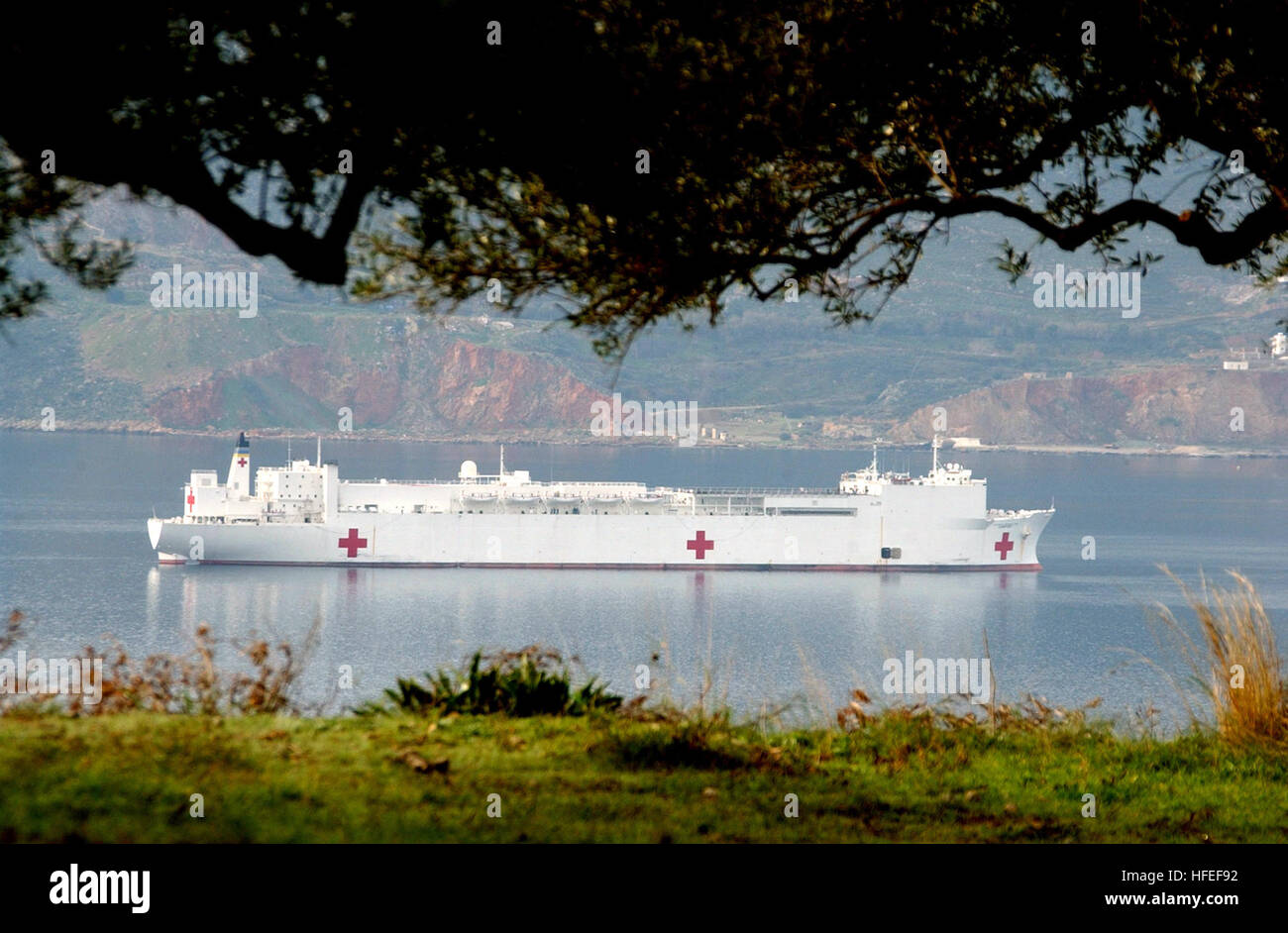 030122-N-0780F-002 Souda Bay, Crete, Greece (Jan. 22, 2003) -- USNS ...