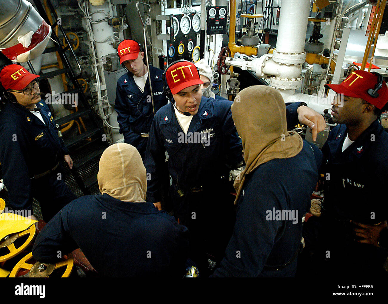 Engineering training team ett hi-res stock photography and images - Alamy