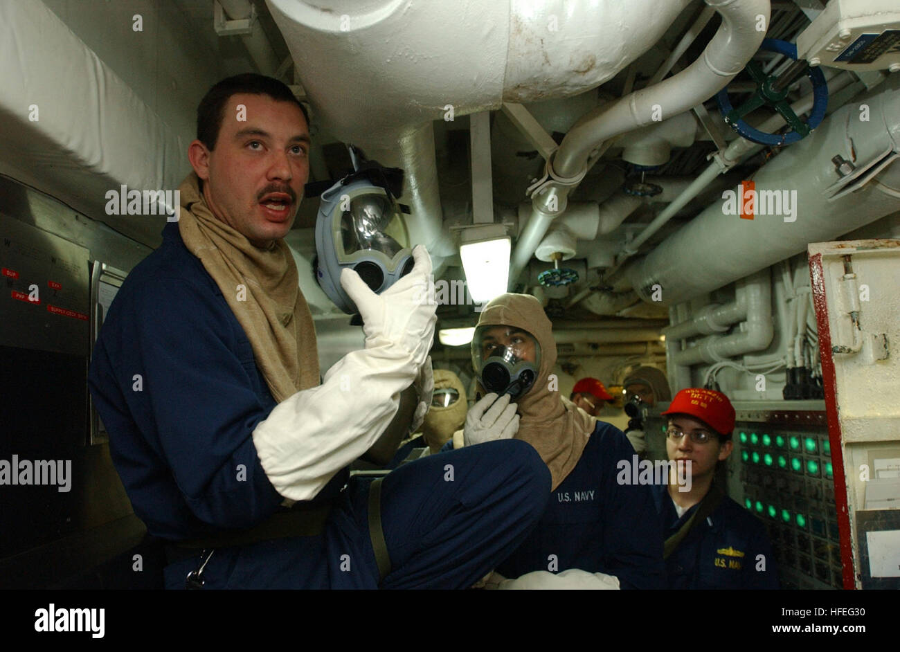 030227-N-6141B-003 Mediterranean Sea (Feb. 27, 2003) -- Damage ...