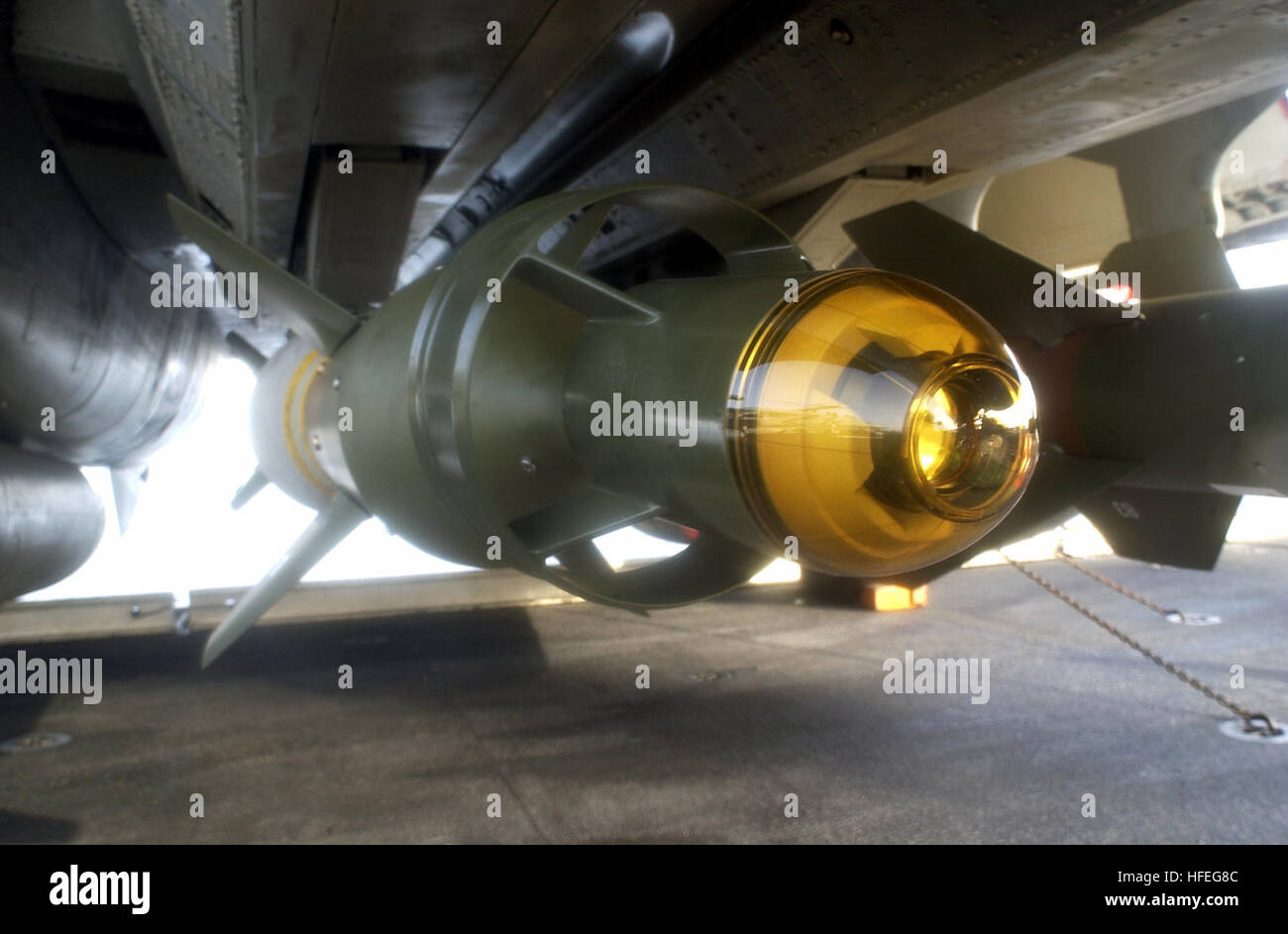 500 pound guided bomb hi-res stock photography and images - Alamy
