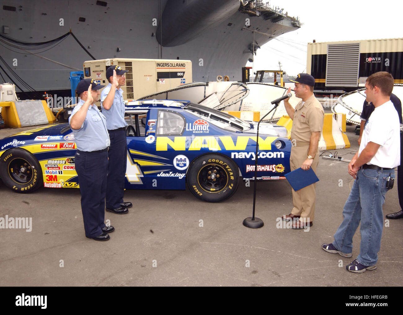 030702-N-8704K-032 Mayport, Fla. (Jul. 3, 2003) -- Capt. Ronald H ...