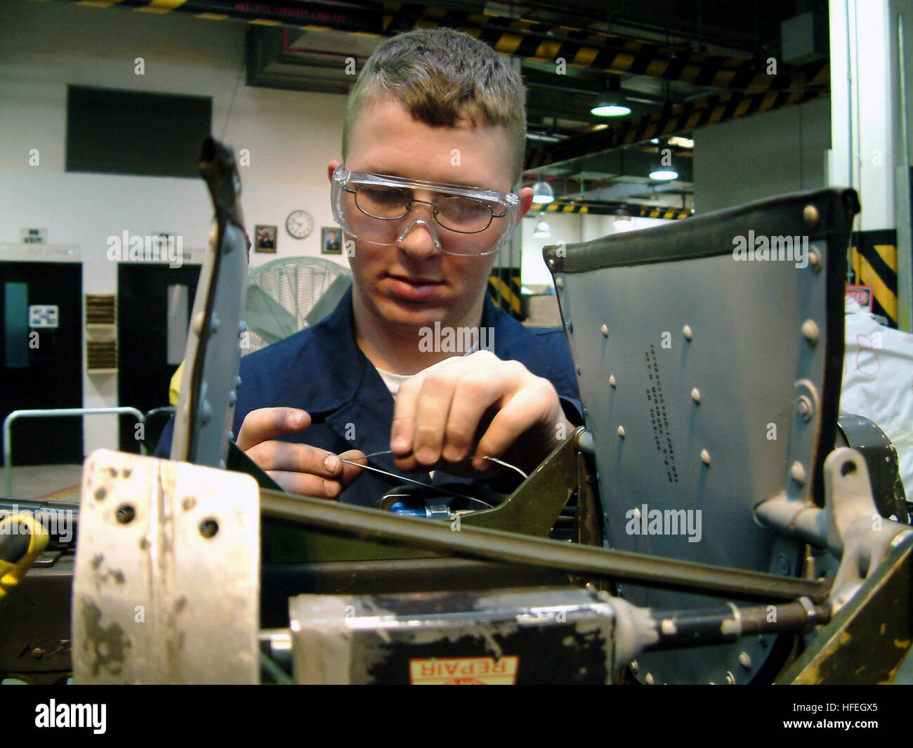Air particle separator hi-res stock photography and images - Alamy