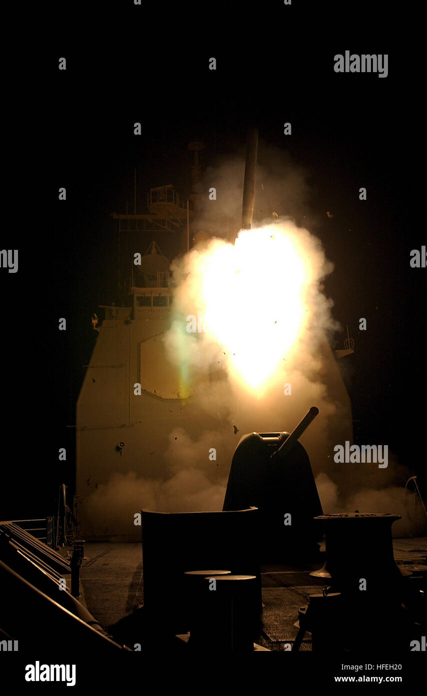 030321-N-3783H-047 The Arabian Gulf (Mar. 21, 2003) -- The guided ...