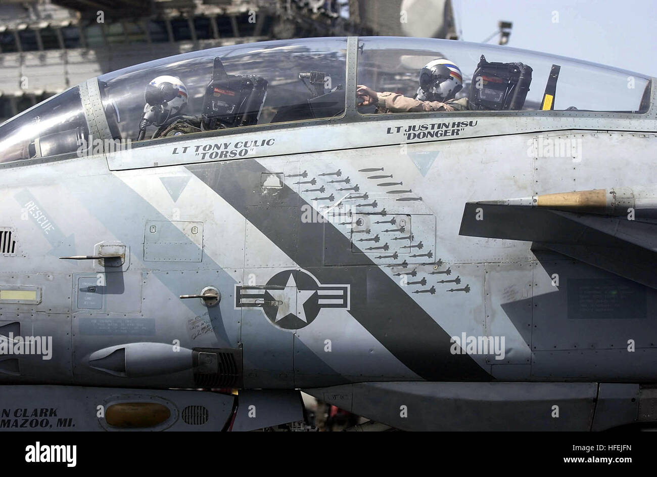 Us f 14 tomcat fighter plane hi-res stock photography and images - Alamy