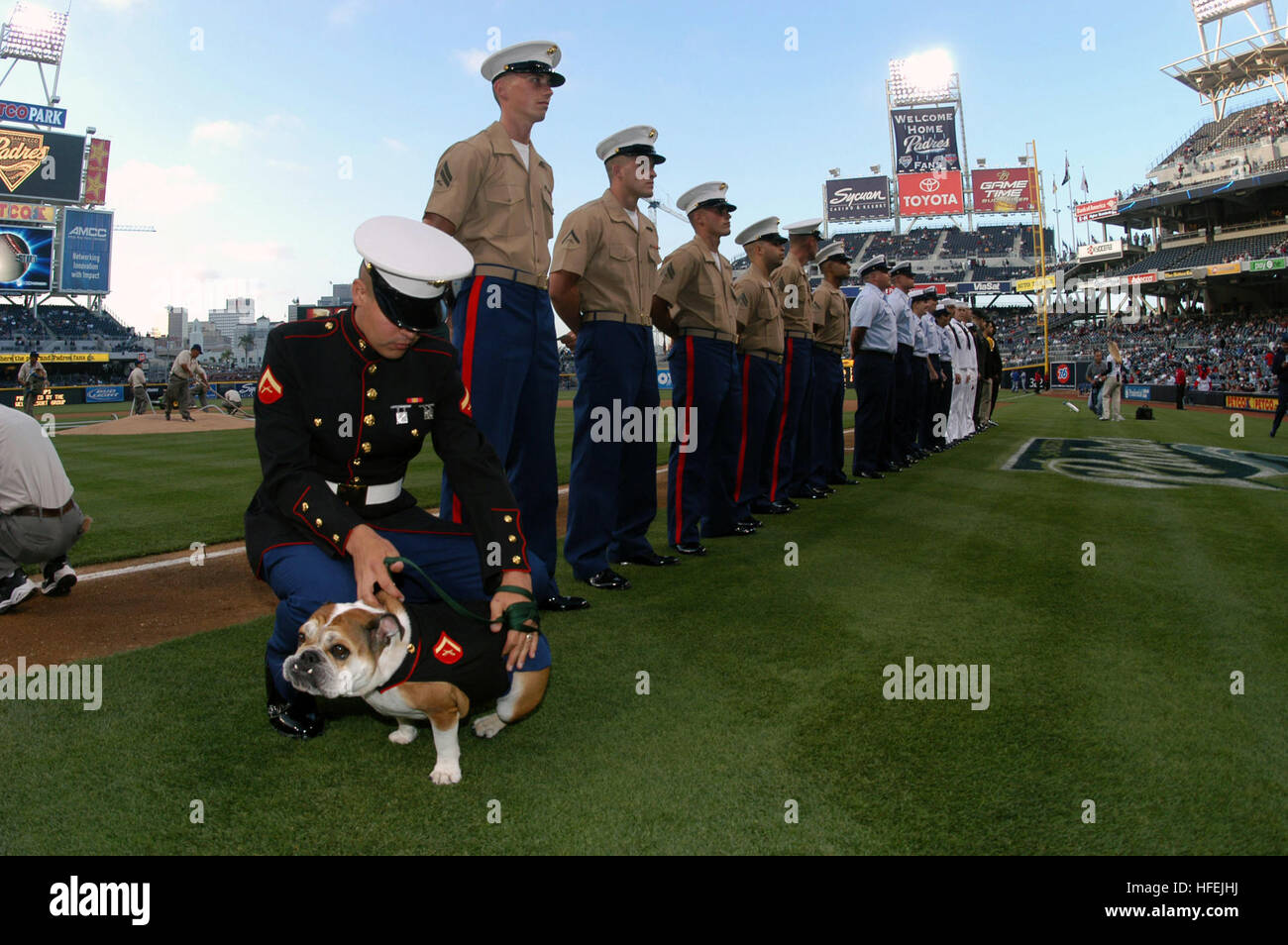 U s navy uniform camouflage High Resolution Stock Photography and ...
