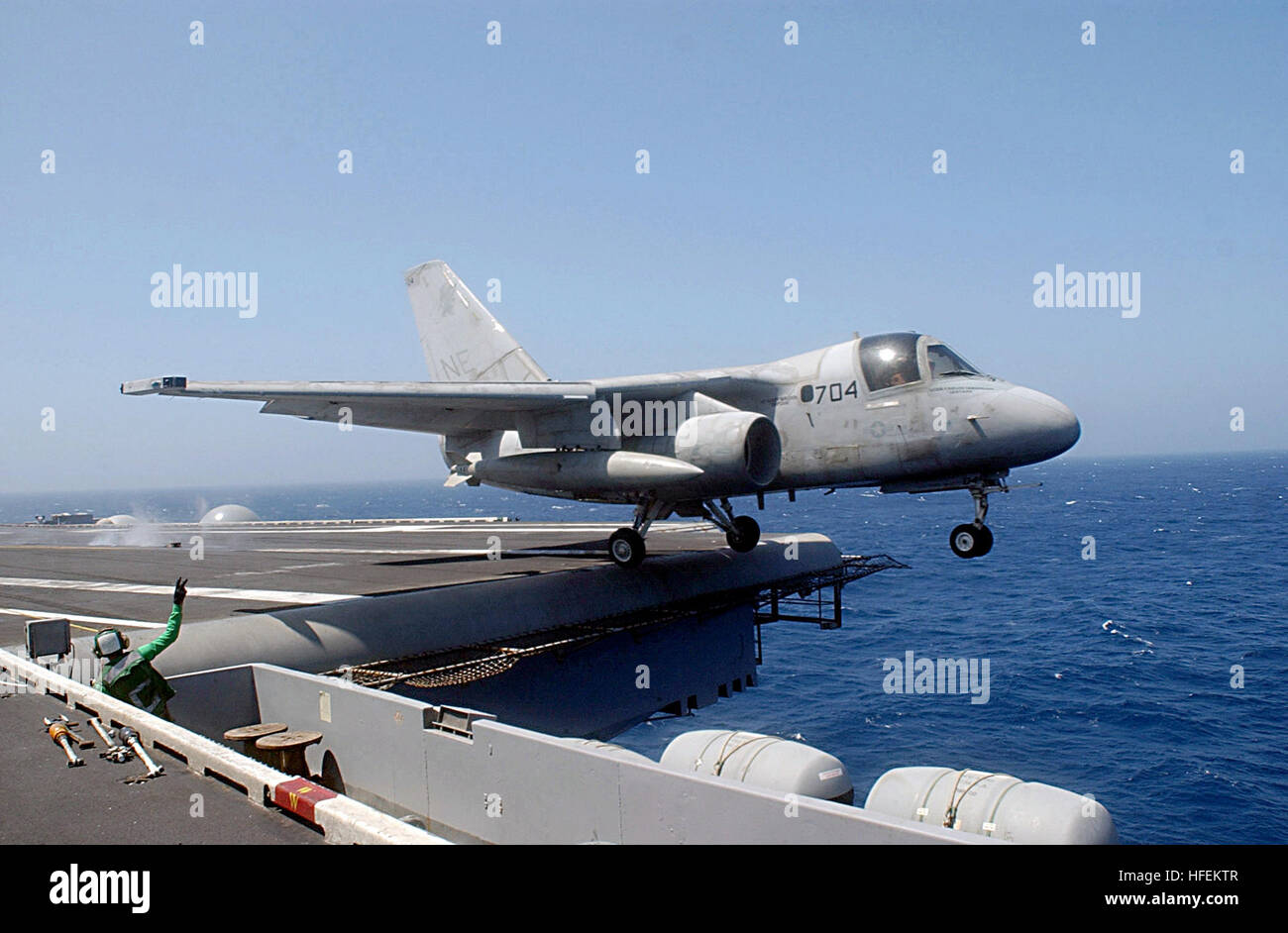 030601-N-9712C-003 ABOARD USS CONSTELLATION (CV 64) (June 1, 2003 ...