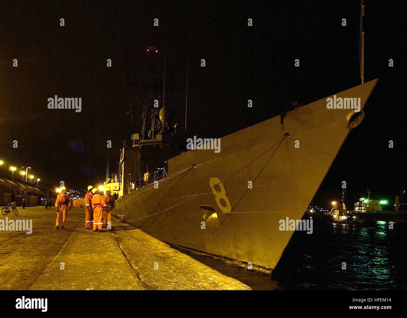 Uss mcinerney ffg 8 hi-res stock photography and images - Alamy