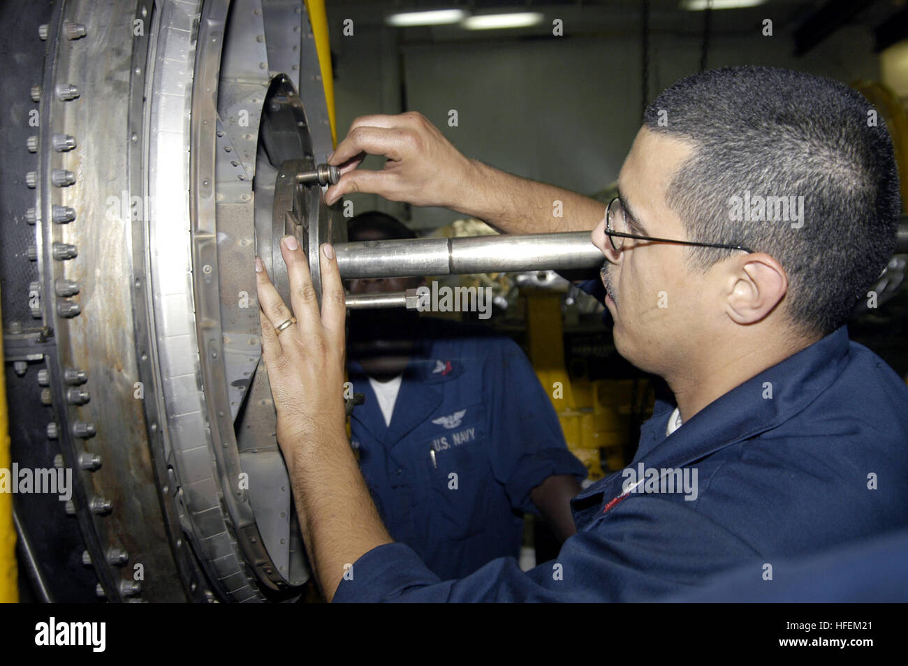 040614-N-4565G-001 Atlantic Ocean (Jun. 14, 2004) - Aviation Structural ...