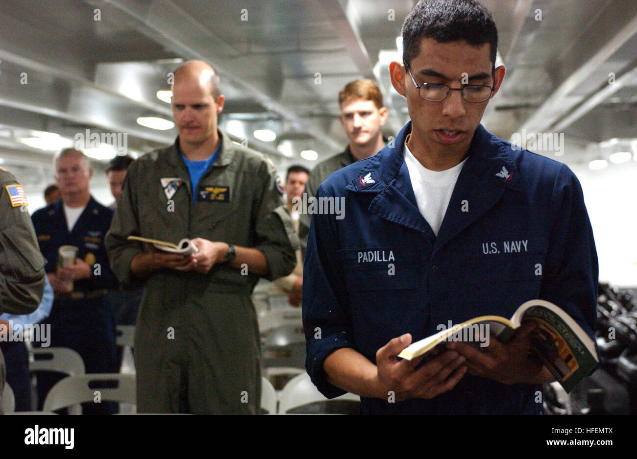 Processional hymn hi-res stock photography and images - Alamy