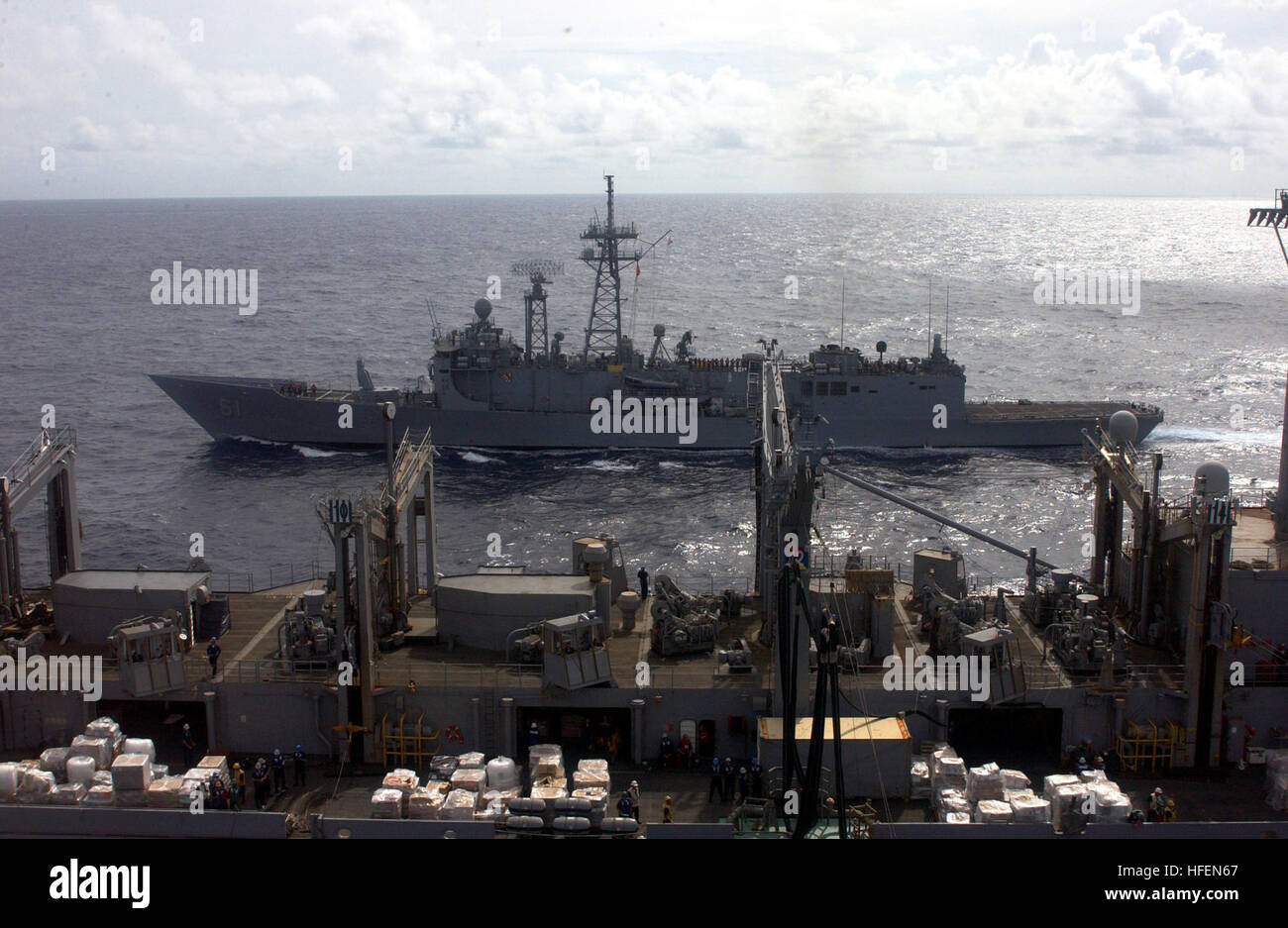030816-N-0905V-002 South China Sea (Aug. 16, 2003) -- The guided ...