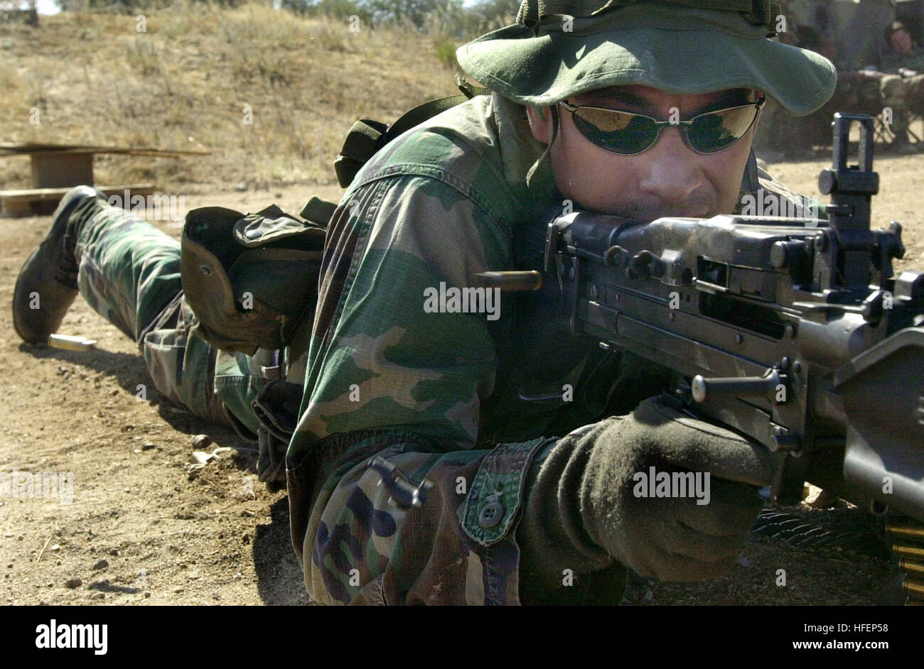 Navy seal seals weapon hi-res stock photography and images - Alamy