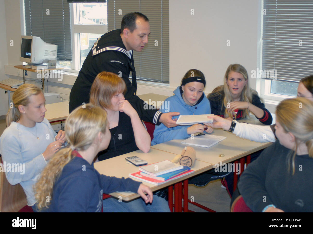 Eighth grade math class hi-res stock photography and images - Alamy