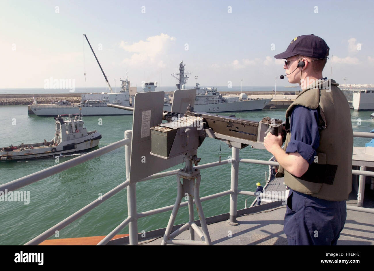 031014-N-1056B-001 Aboard USS Nicholas (FFG 47) Oct. 14, 2003 ...