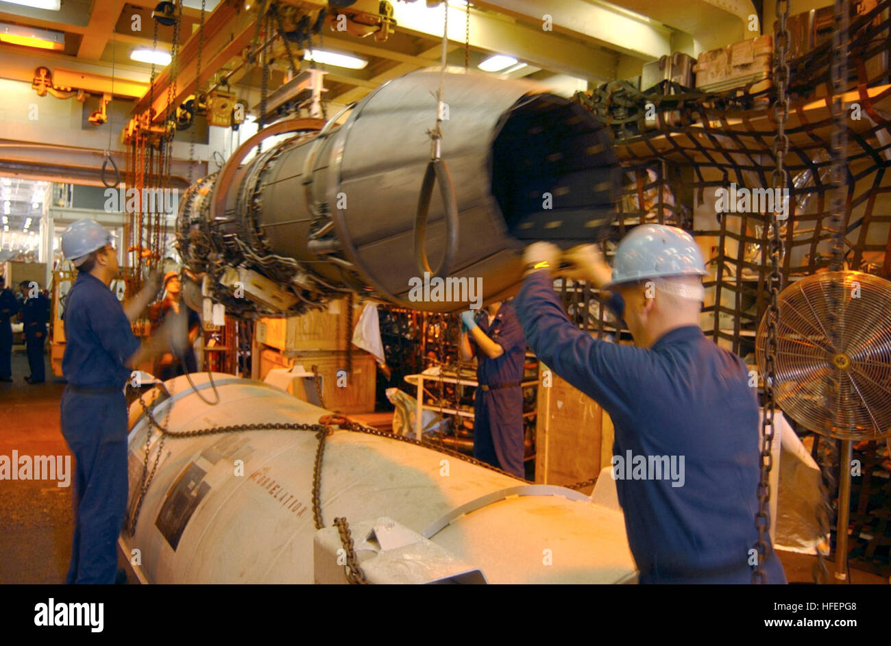 031016-N-5232L-002 Aboard USS Kitty Hawk (CV 63) Oct. 16, 2003 ...