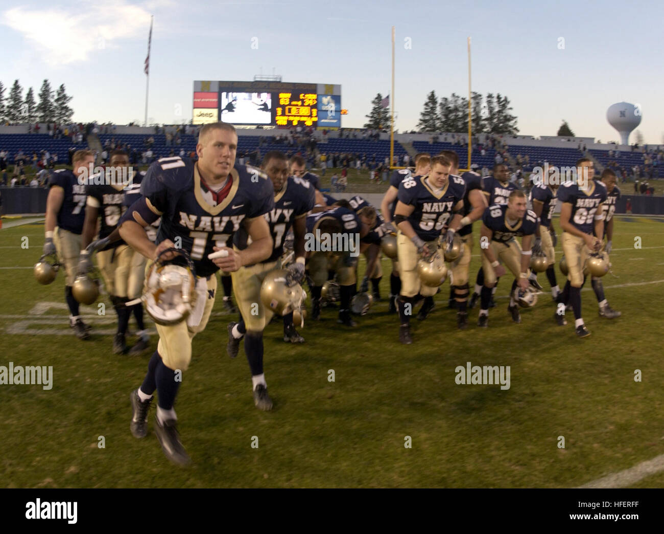 Navy mids hi-res stock photography and images - Alamy