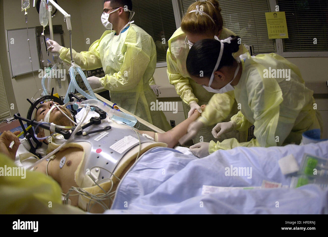 Hospital icu training hi-res stock photography and images - Alamy