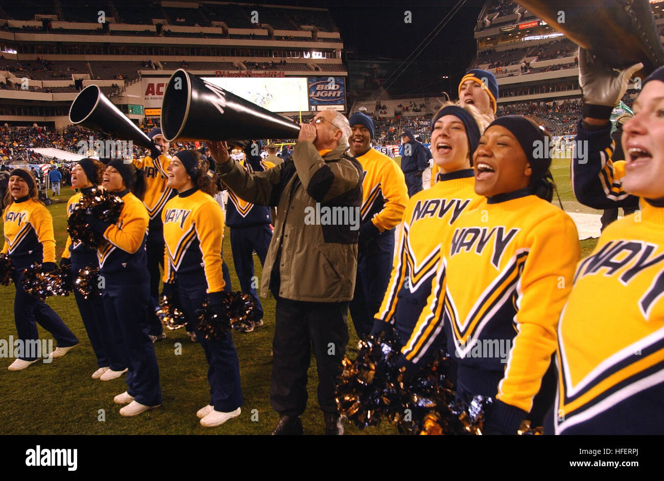 Navy midshipmen cheer hi-res stock photography and images - Alamy