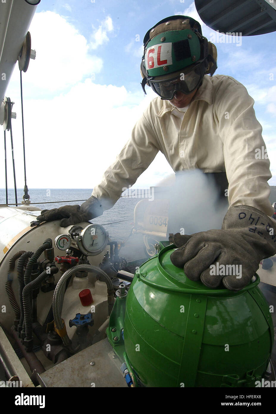 Oxygen tank aircraft hi-res stock photography and images - Alamy