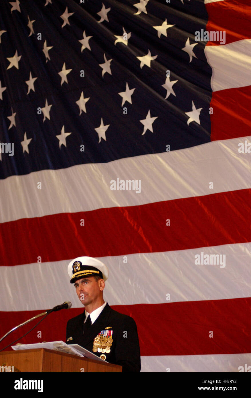 031210-N-6213R-389 San Diego, Calif. (Dec. 10, 2003) -- Capt. David H ...