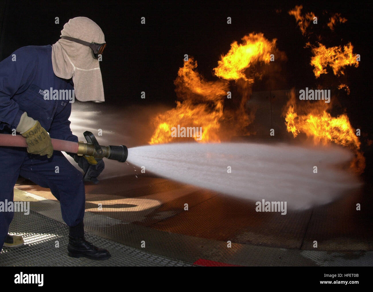 040708-N-8977L-009 Naval Base San Diego, Calif. (July 8. 2004) - A ...