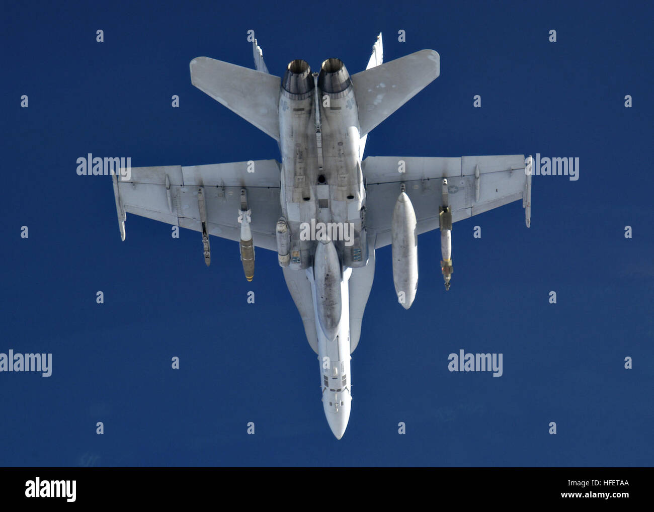 Bomb pylon hi-res stock photography and images - Alamy