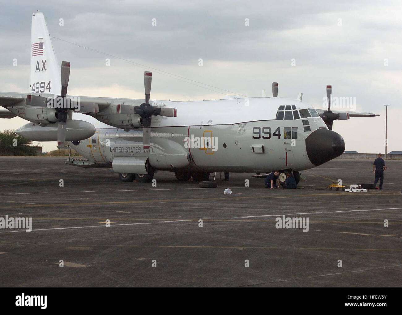 040226-N-8055R-075 Clark Field, Republic of the Philippines (Feb. 26 ...