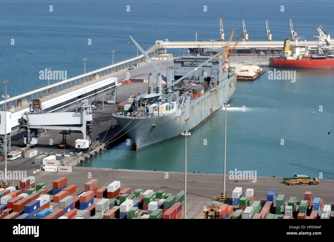 Kuwait aerials hi-res stock photography and images - Alamy