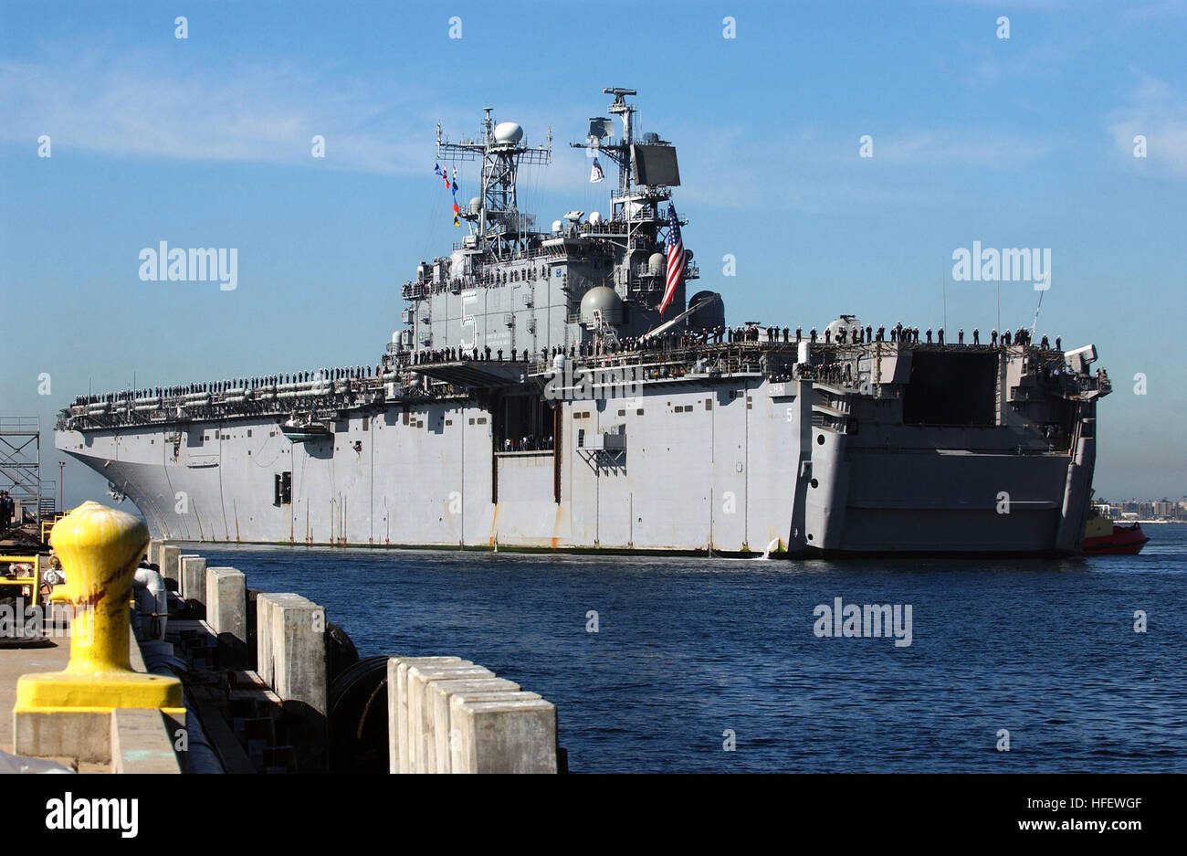 Uss jarrett ffg 33 hi-res stock photography and images - Alamy