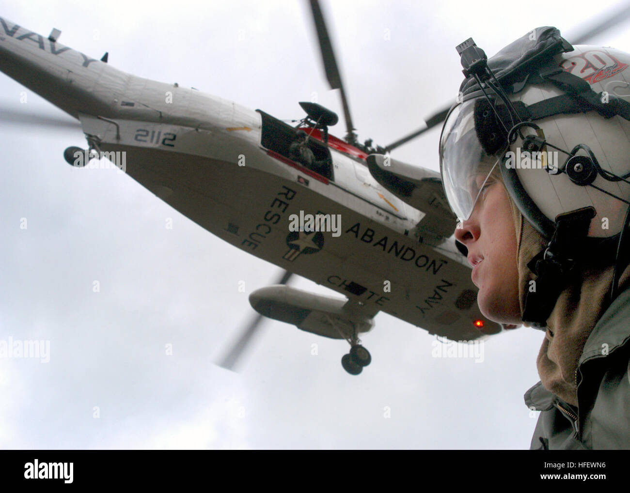 U s navy hospital corpsman chris hi-res stock photography and images ...