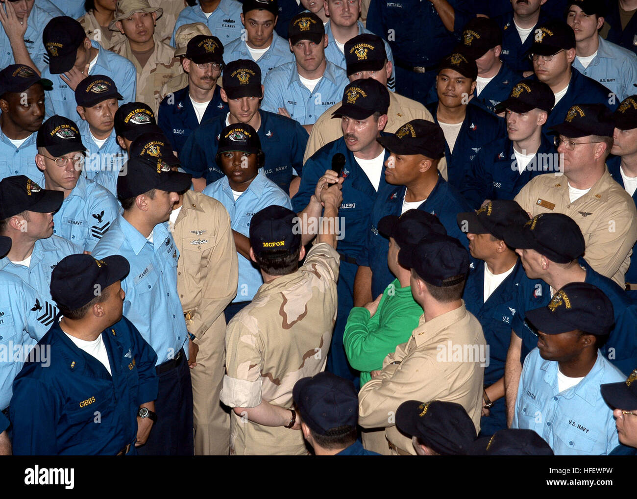 Master chief petty officer of the navy mcpon terry scott hi-res stock ...