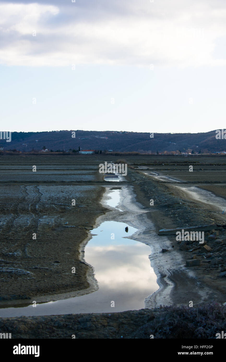 Stone saltpans hi-res stock photography and images - Alamy