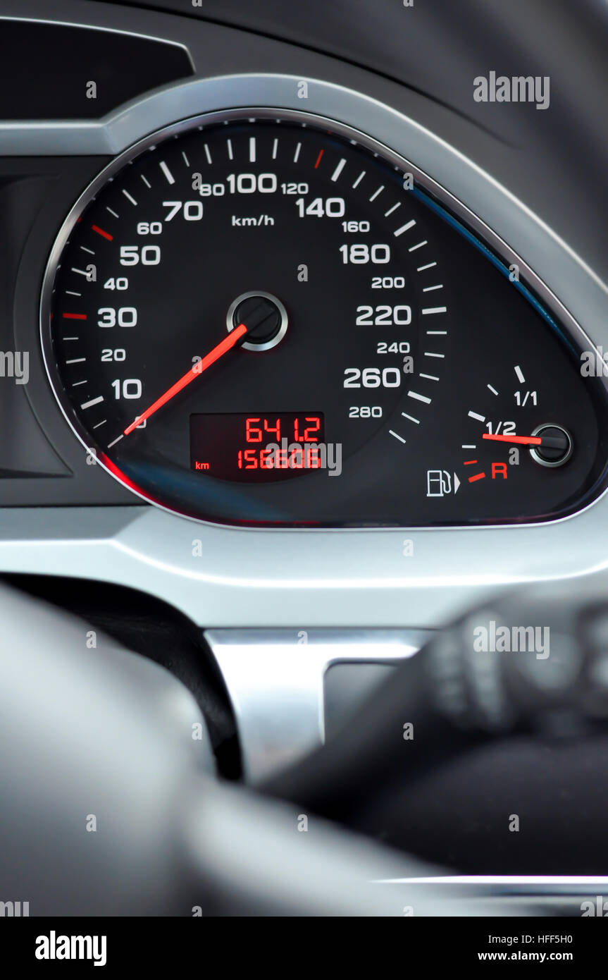 Car speedometer hi-res stock photography and images - Alamy