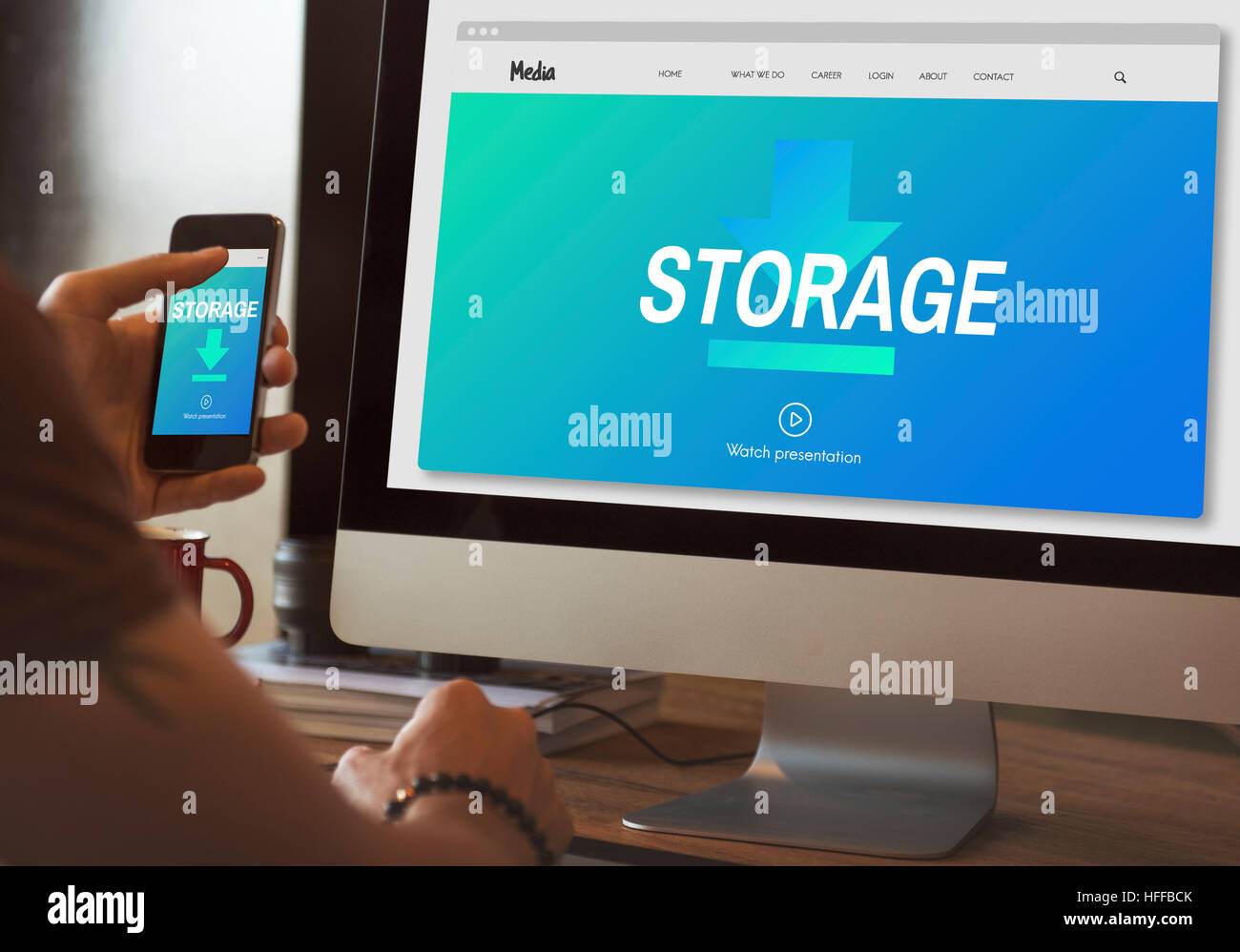 Data Storage Sync Technology Concept Stock Photo - Alamy