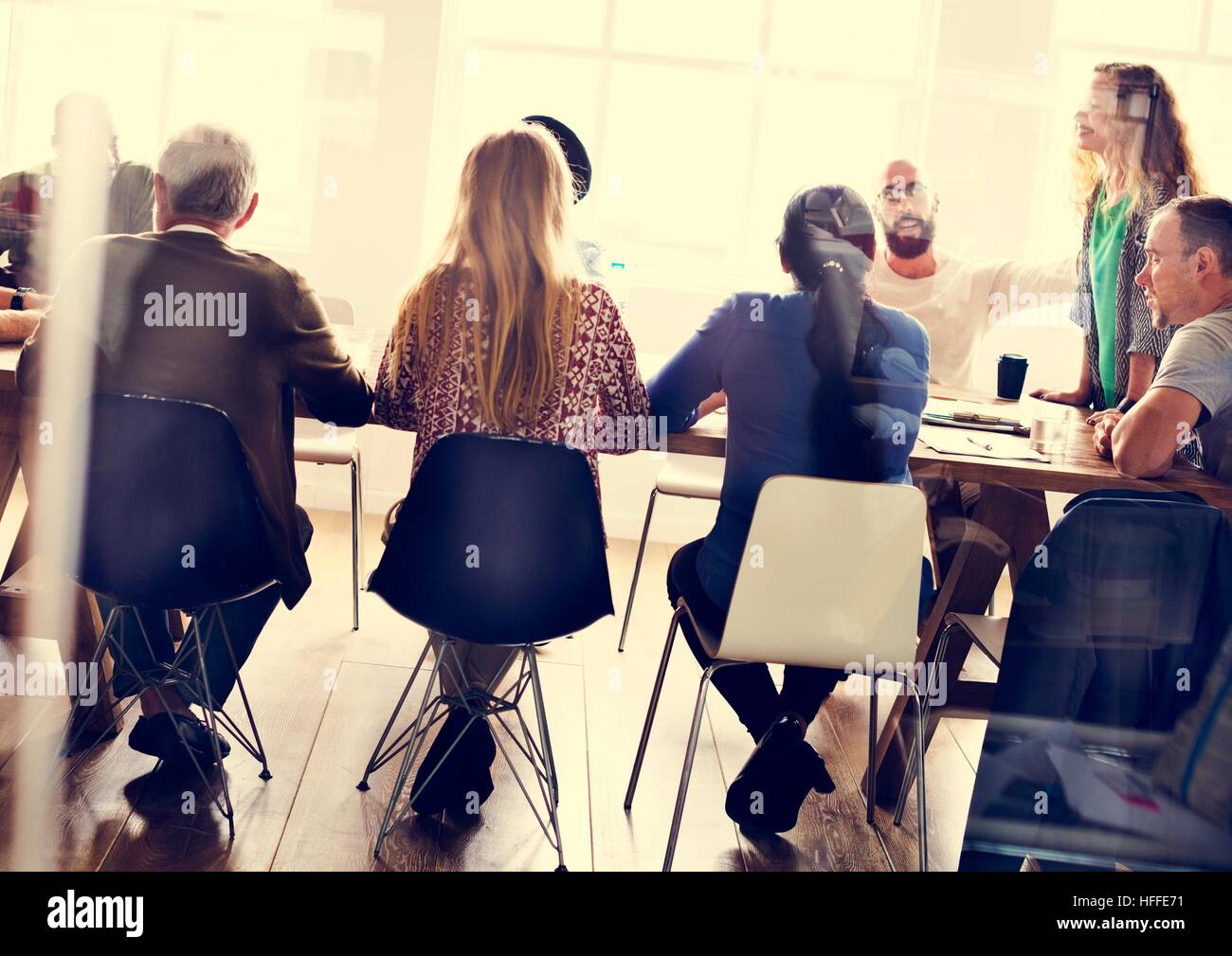 Meeting Table Networking Sharing Concept Stock Photo - Alamy