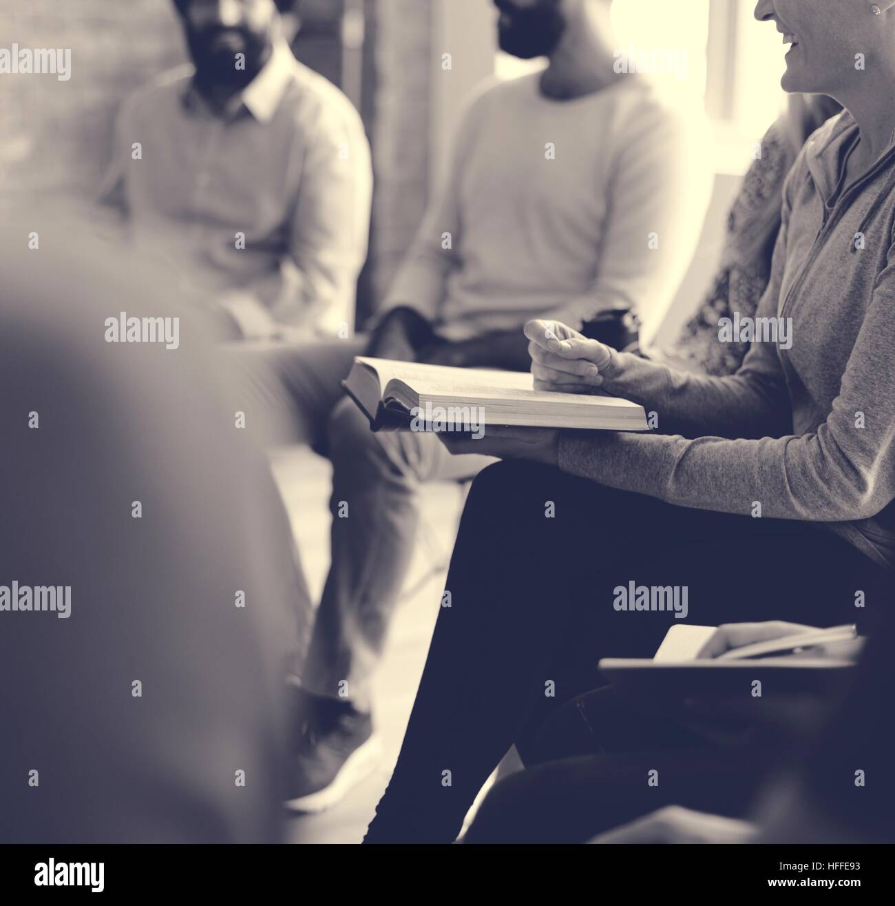 Meeting Table Networking Sharing Concept Stock Photo - Alamy