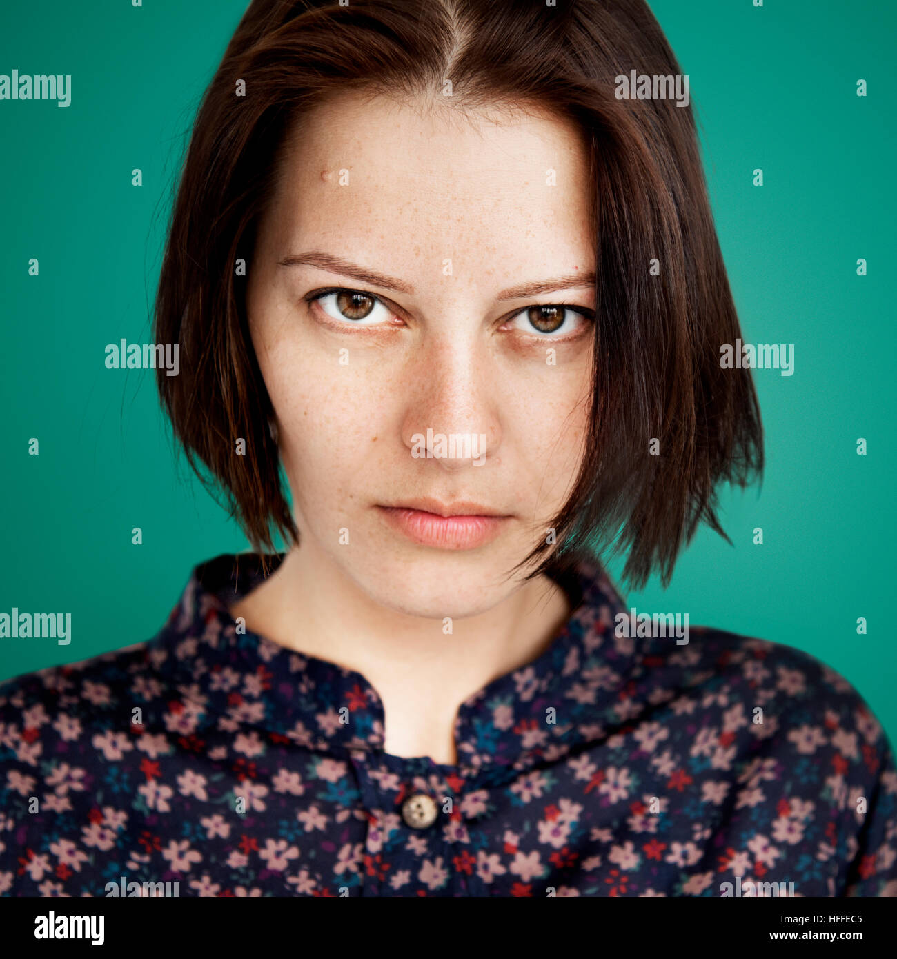 Disagree face expression hi-res stock photography and images - Alamy