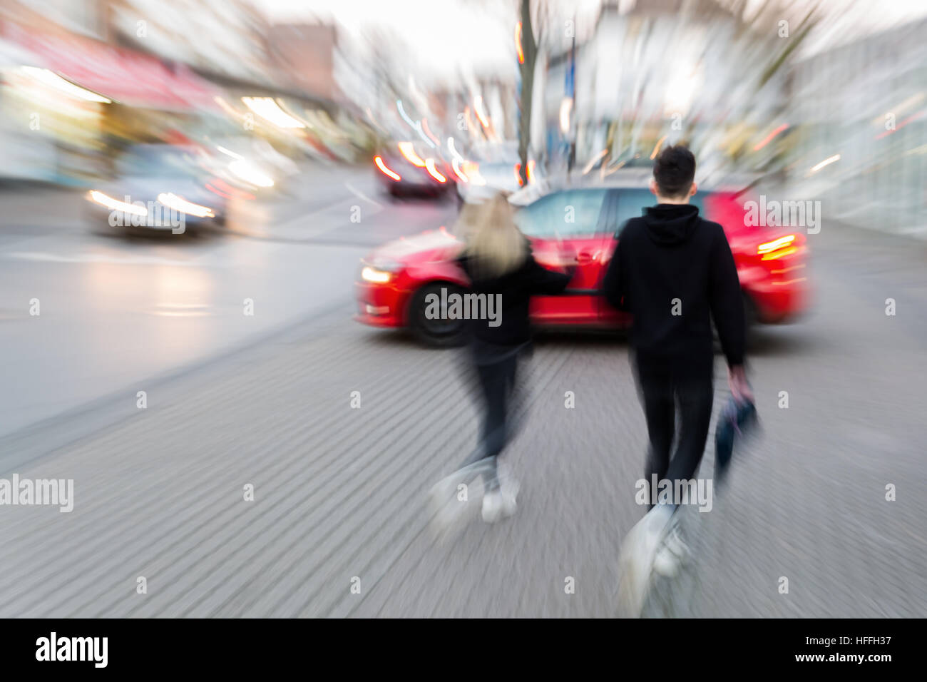 People zoom hi-res stock photography and images - Alamy
