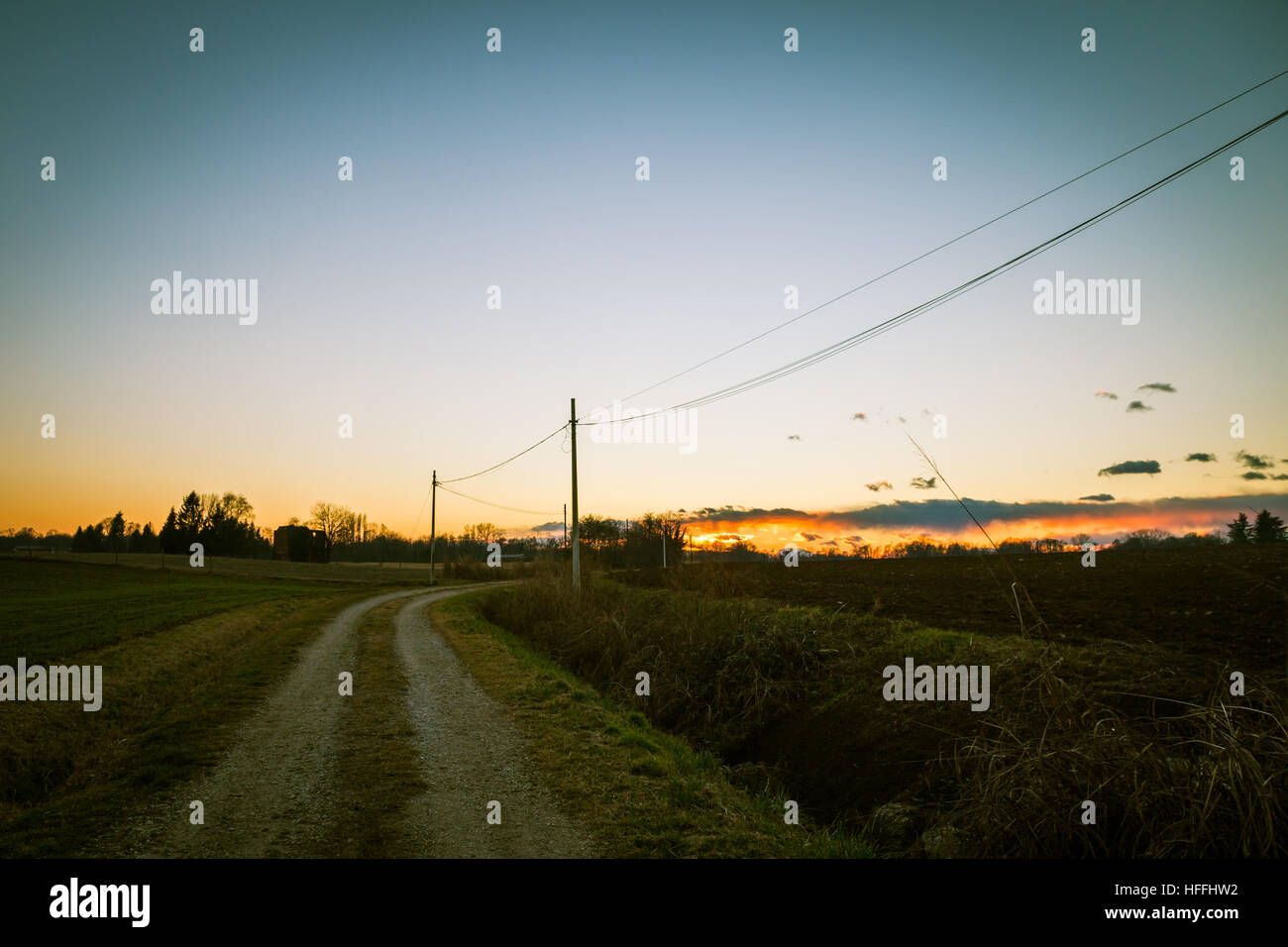 an abandoned and ruined farm in the fields of Italy Stock Photo - Alamy